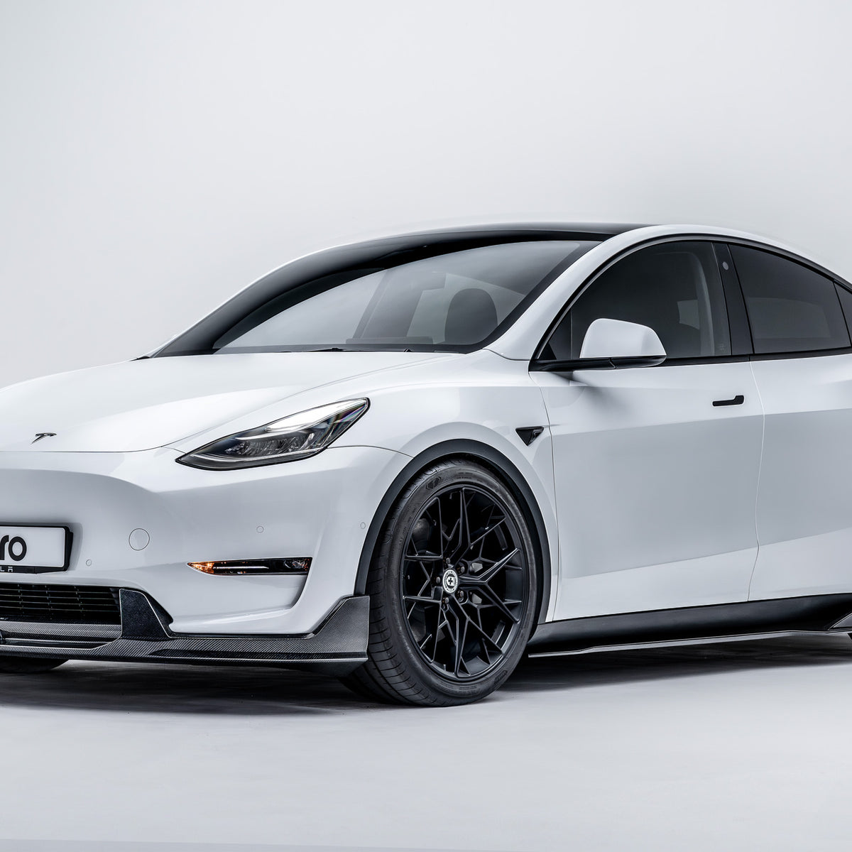 ADRO Tesla Model Y V2 Carbon Fiber Program – european auto source