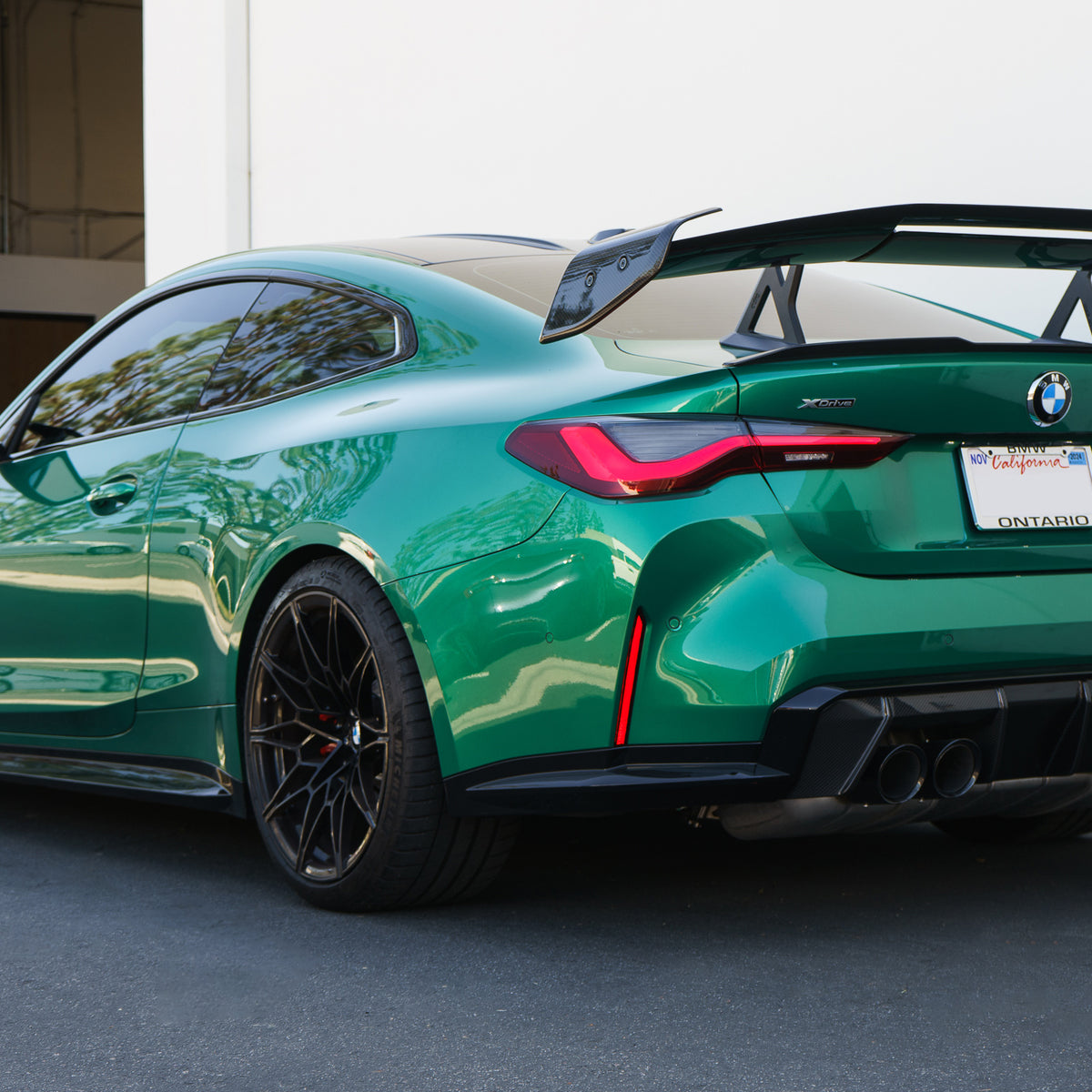 Isle of Man Green G82 M4 Competition - ADRO AT-R3 Carbon Fiber Swan Ne – european auto source